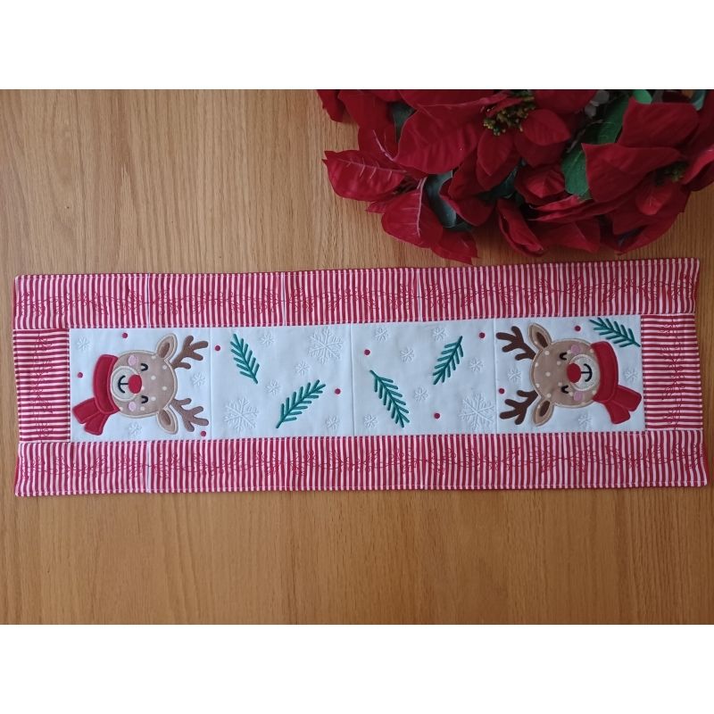 ITH Reindeer Table Runner – Machine Embroidery Design | EmbWeekly